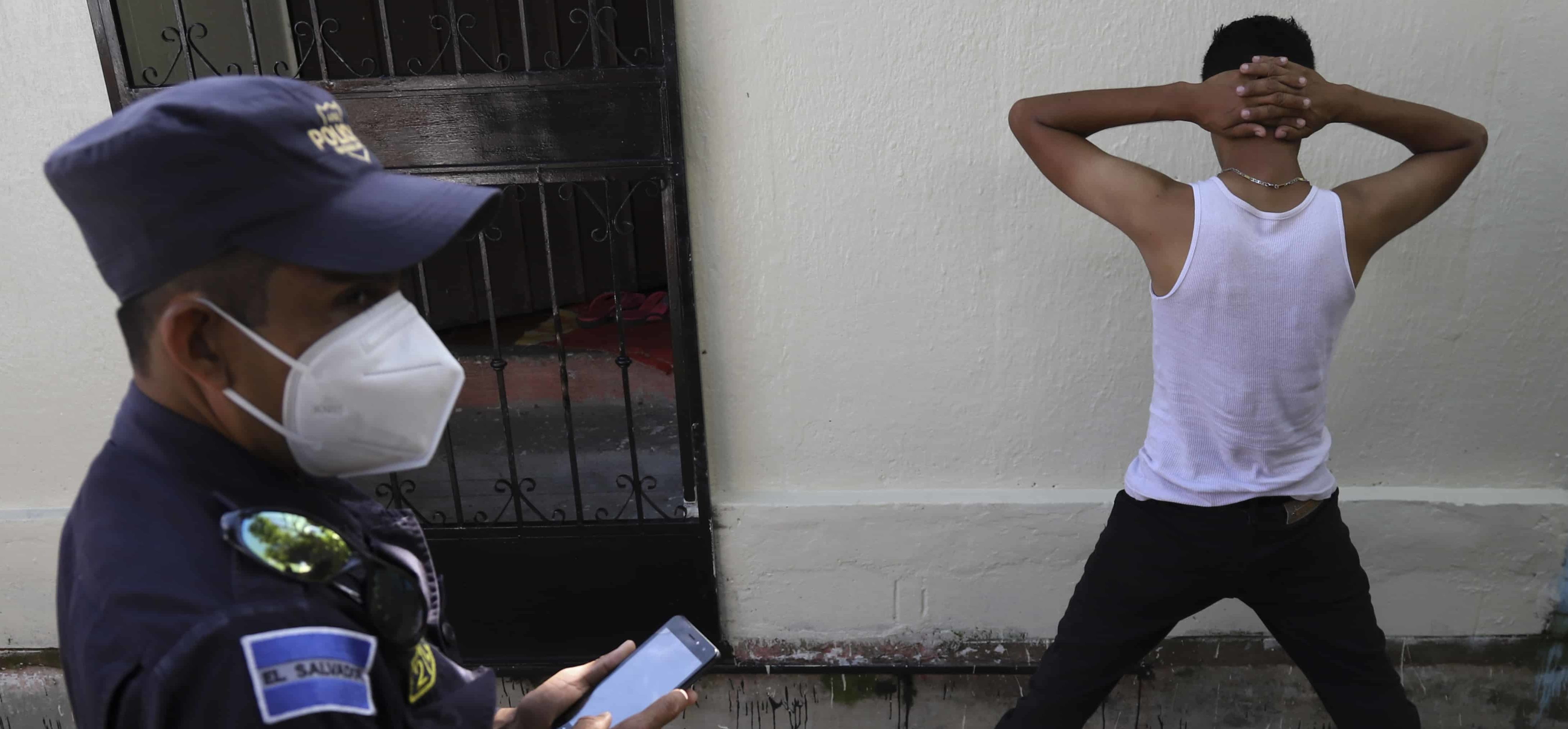 Corrupción y Régimen de Excepción en El Salvador: una democracia sin ... Corrupción y Régimen de Excepción en El Salvador: una democracia sin ...